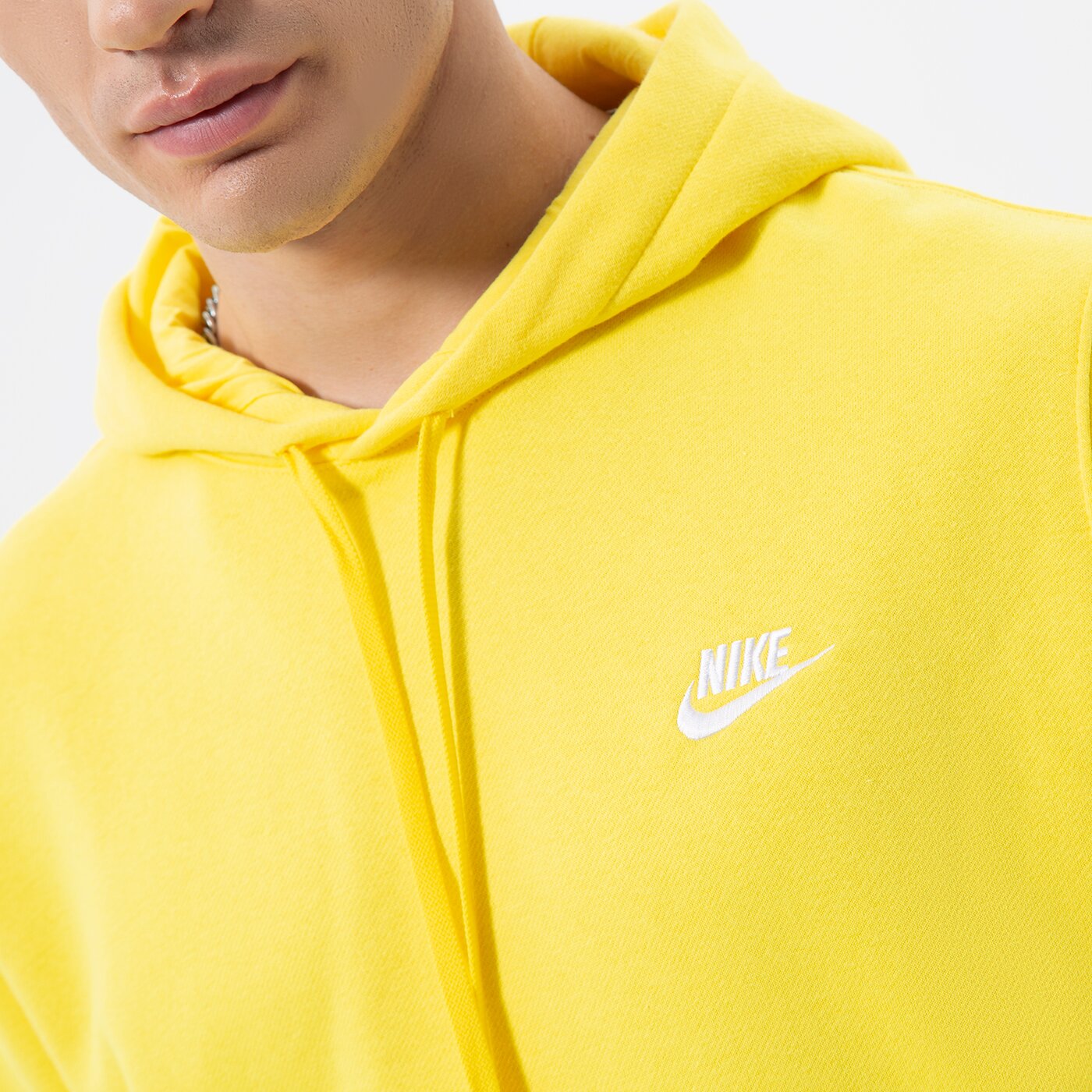 NIKE BLUZĂ CU GLUGĂ NIKE SPORTSWEAR CLUB FLEECE BV2654-765 GALBEN ... NIKE BLUZĂ CU GLUGĂ NIKE SPORTSWEAR CLUB FLEECE BV2654-765 GALBEN ...